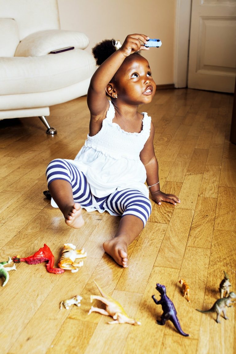 What You Need to Know About W-Sitting - monstermilestones.com